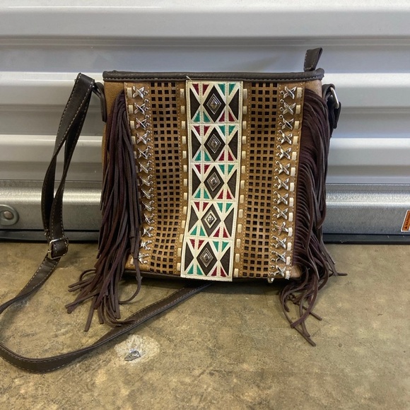 Action Imports | Bags | Action Imports Western Style Crossbody Purse ...